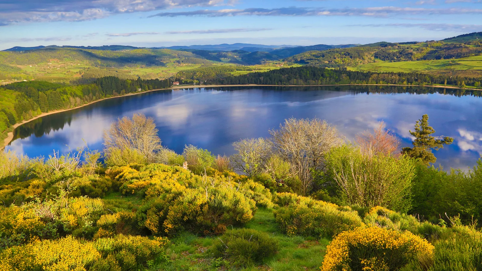 Lakes and rivers - Ardèche Guide